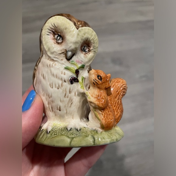 beatrix potter | Accents | Beatrix Potter Owl Ans Squirrel | Poshmark